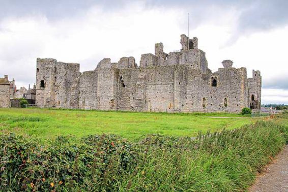 In the footsteps of King Richard III – Country Images Magazine